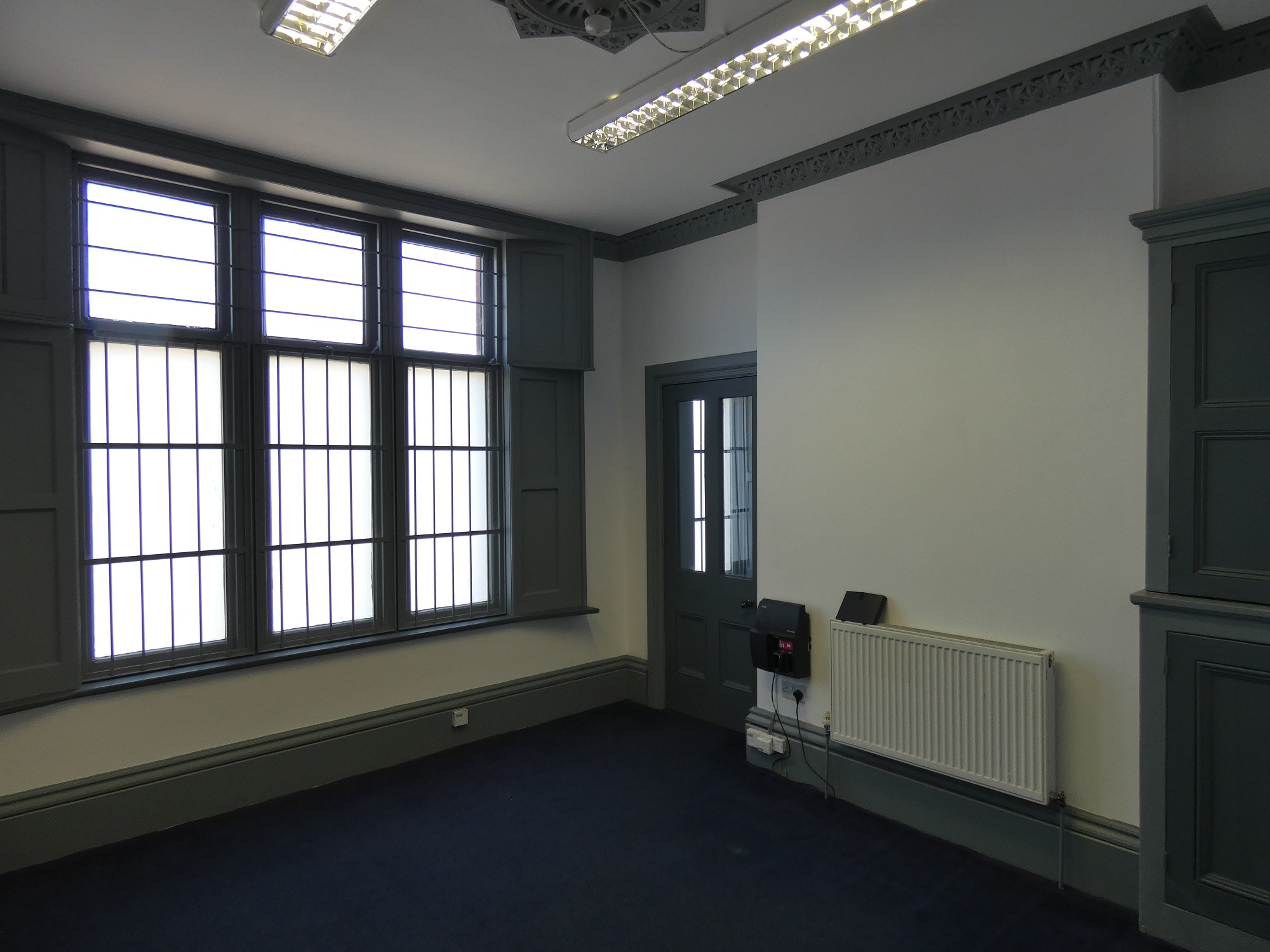 198 Commercial Units to Rent & Buy in Wolverhampton | Boxpod