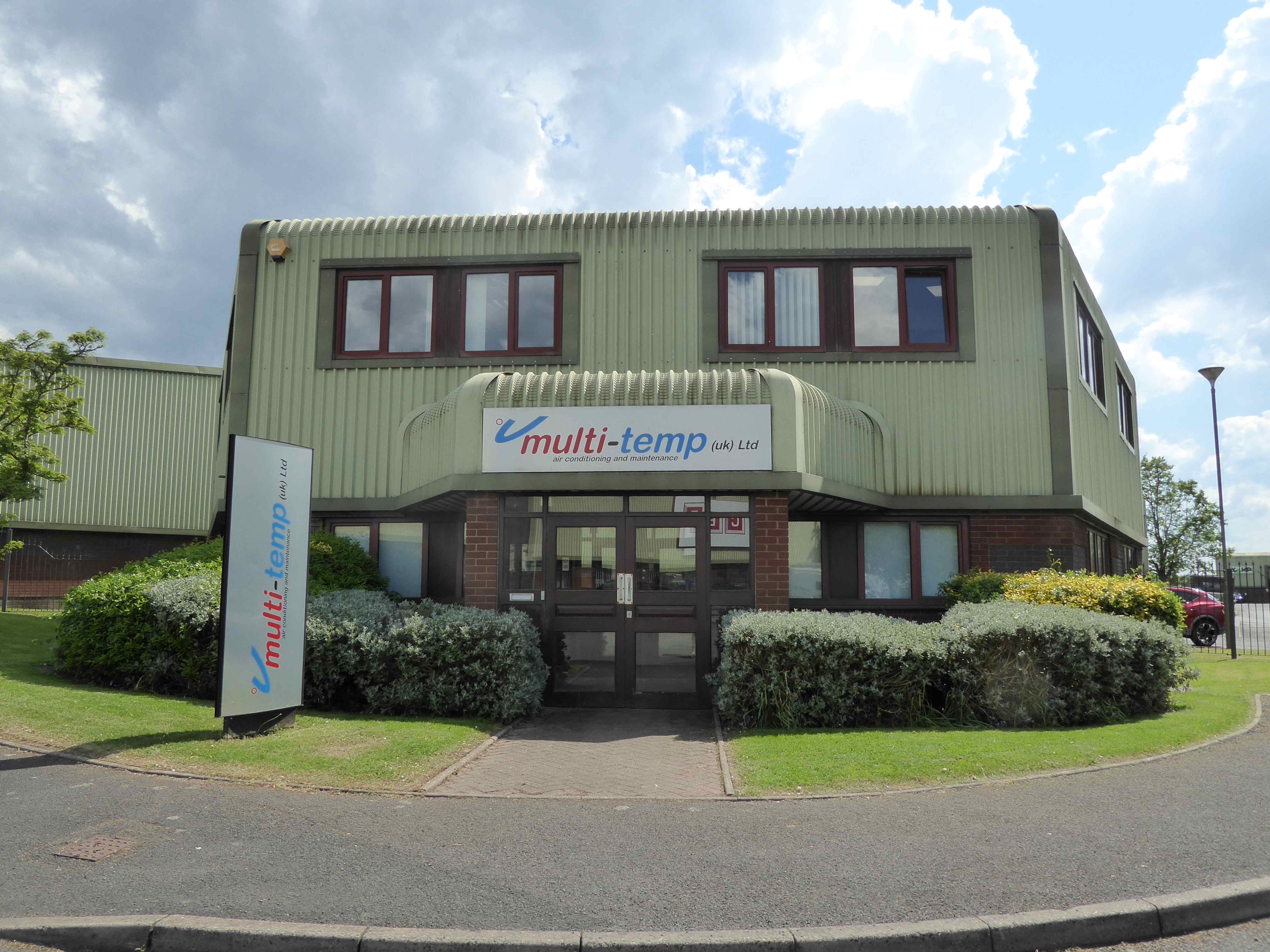 97 Commercial Units to Let in Cannock | Boxpod
