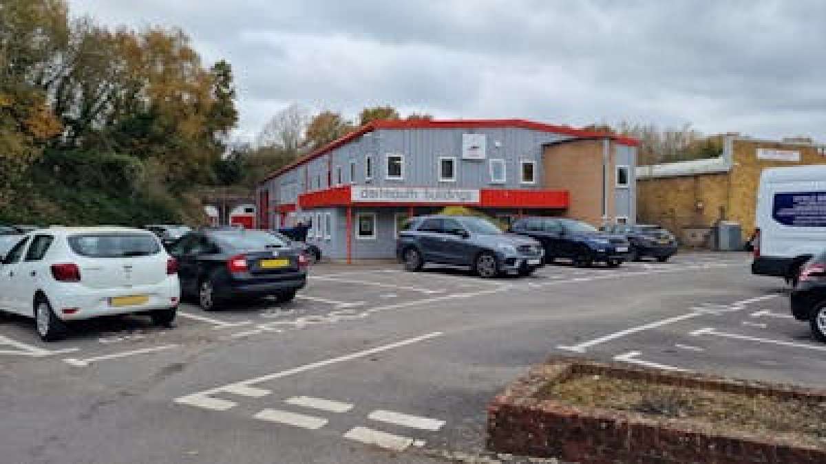 Commercial Units to let Fareham | Boxpod